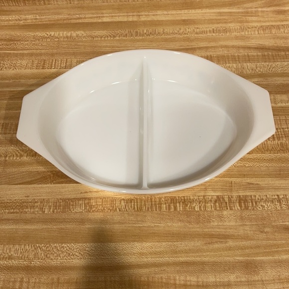 Pyrex | Dining | Vintage Pyrex Golden Acorn Dish | Poshmark